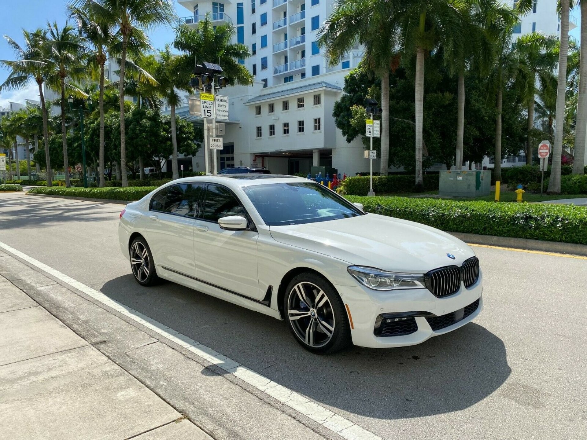 2018 BMW 750 M sport // Buy Cars on GBChoice