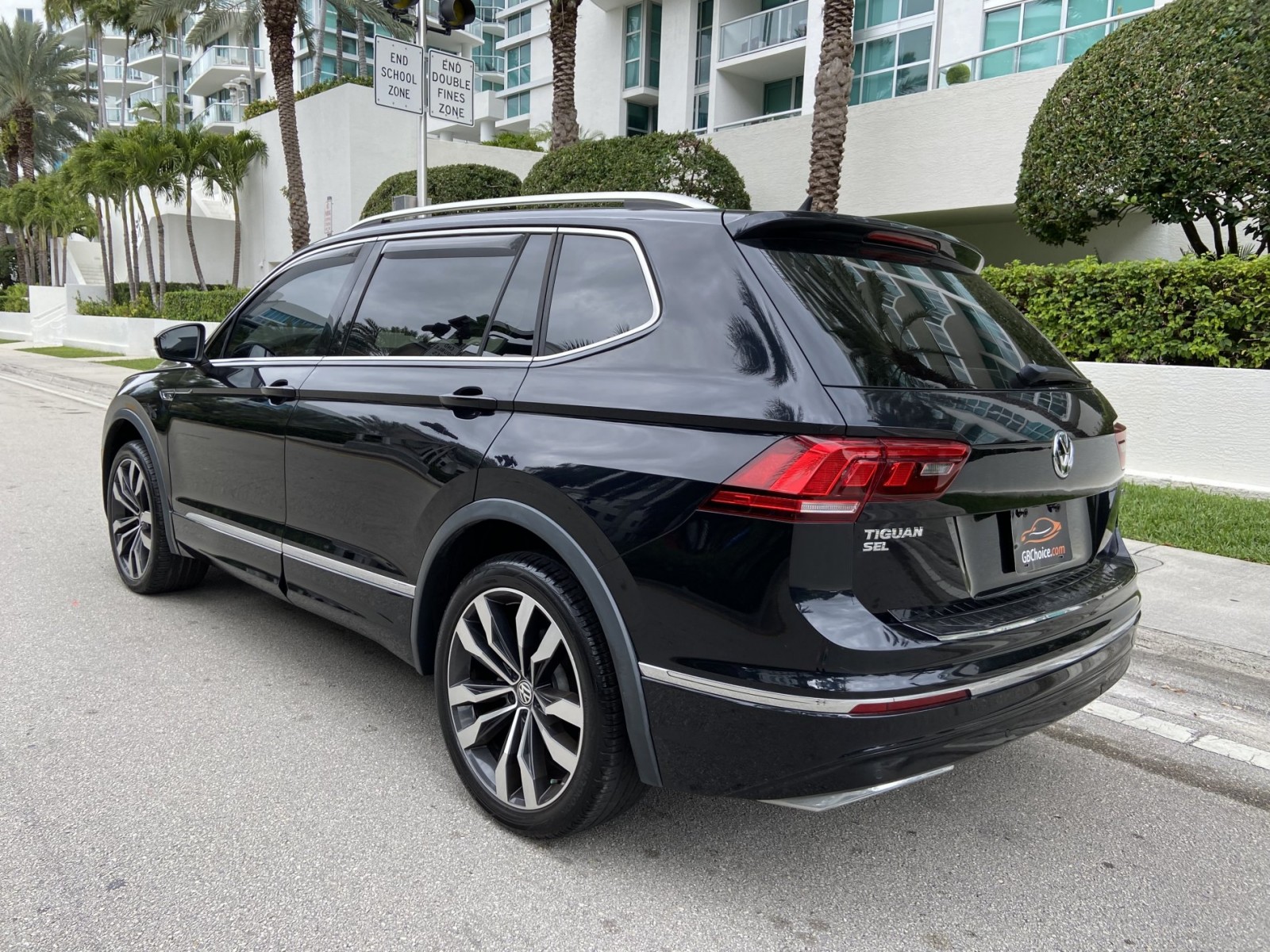 Updated Volkswagen Tiguan: "digital" interior, R-version and plug-in hybrid