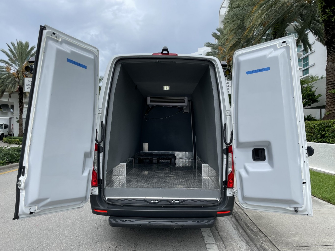 Mercedes-Benz Sprinter 2021-2022