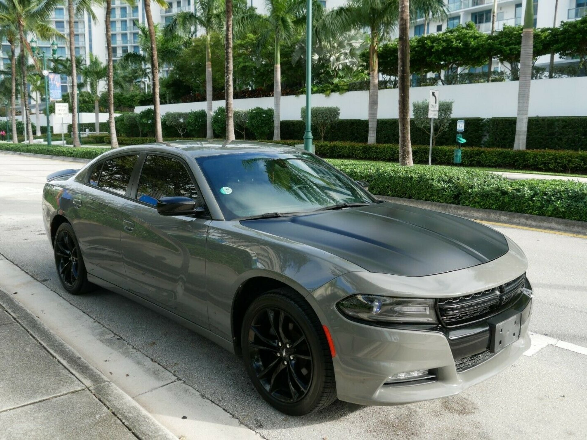 2018 Dodge Charger SXT // Buy Cars on GBChoice